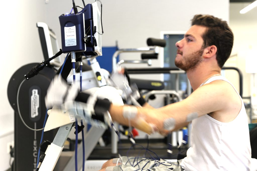 Functional electrical stimulation (FES) | Neuro-Concept